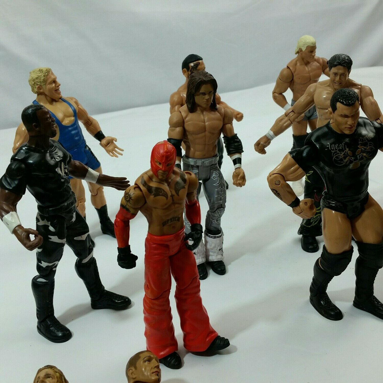Lof of 15 WWE Wrestling Action Figures 1999 to 2011 Jakks