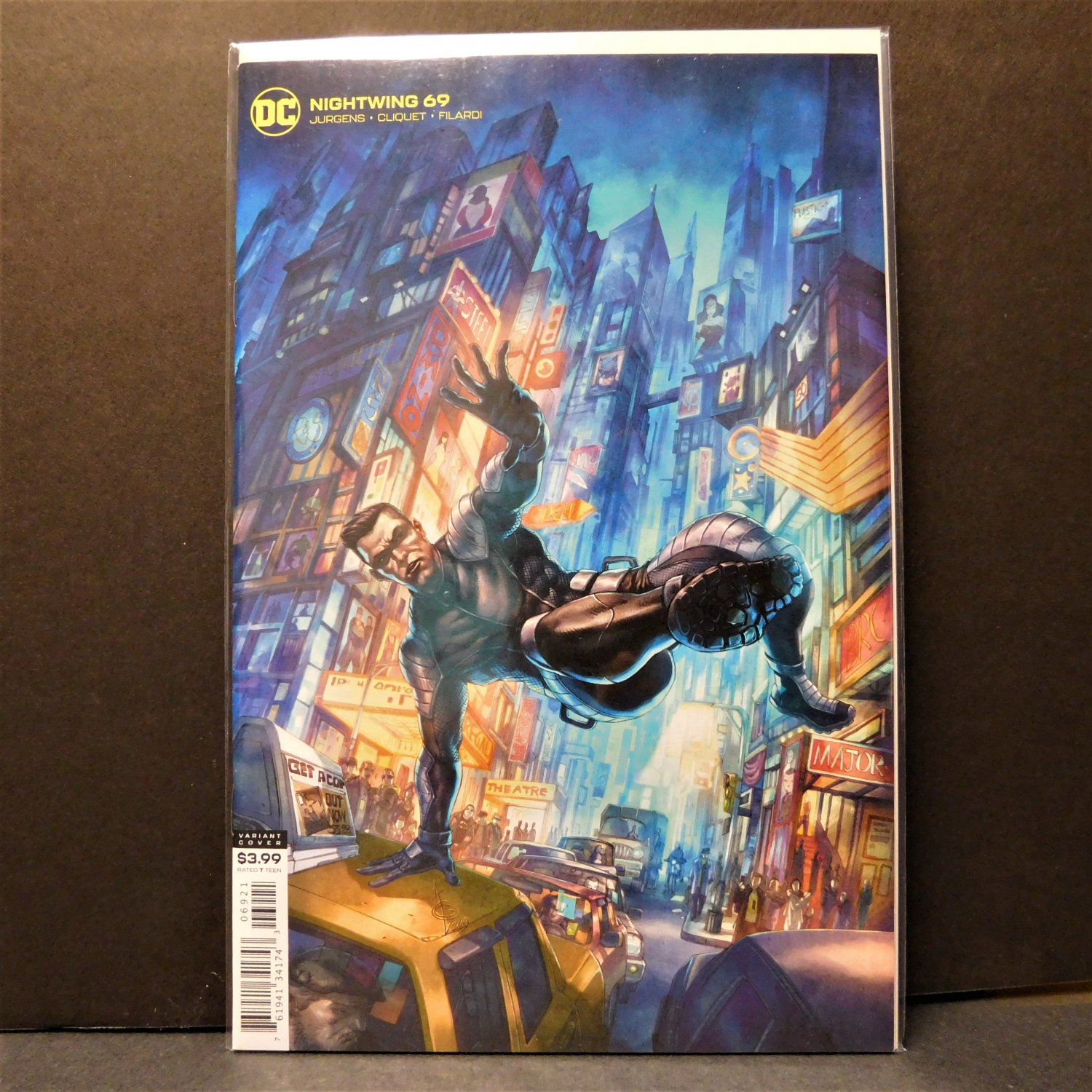NIGHTWING Rebirth #69 Alan Quah Variant Cover B - 2016 Comic Book DC Comics