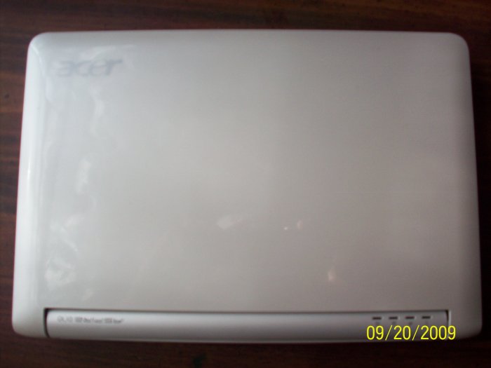 Acer Aspire One AOA110-1995