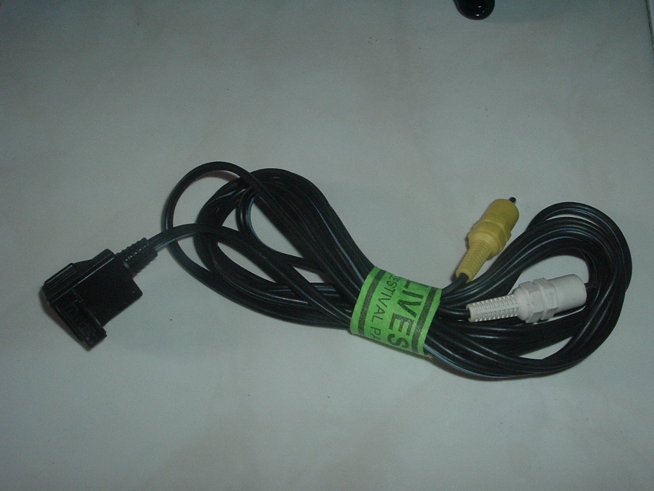Computer Power Jumper Cable w/RCA - 4 Feet