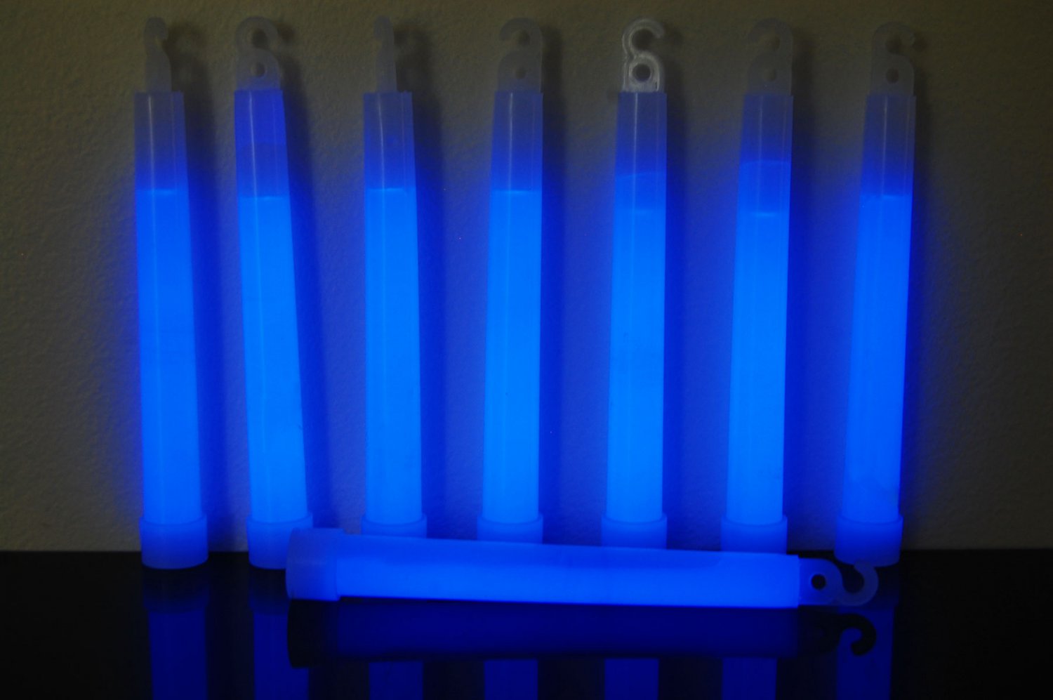 Set of 6 Blue Jumbo 6 Inch 12 Hour Safety Glow Sticks
