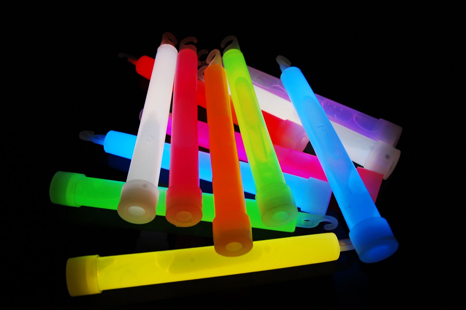Set of 12 Assorted Jumbo 6 Inch 12 Hour Safety Glow Sticks