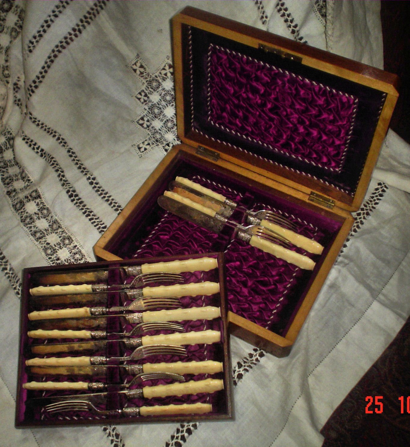 SOLD Antique English Afternoon Tea Boxed Silverplate Knives & Fork Set