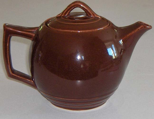 McCoy Brown Teapot circa 1940s - Style #140