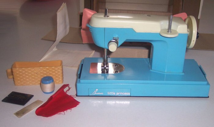 MIB Vintage Little Princess Sewing Machine by Frankonia circa 1960s