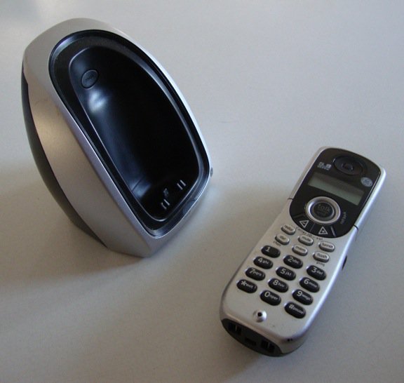 Atlinks GE 5.8 GHz Cordless Telephone Model 25839GE3-C