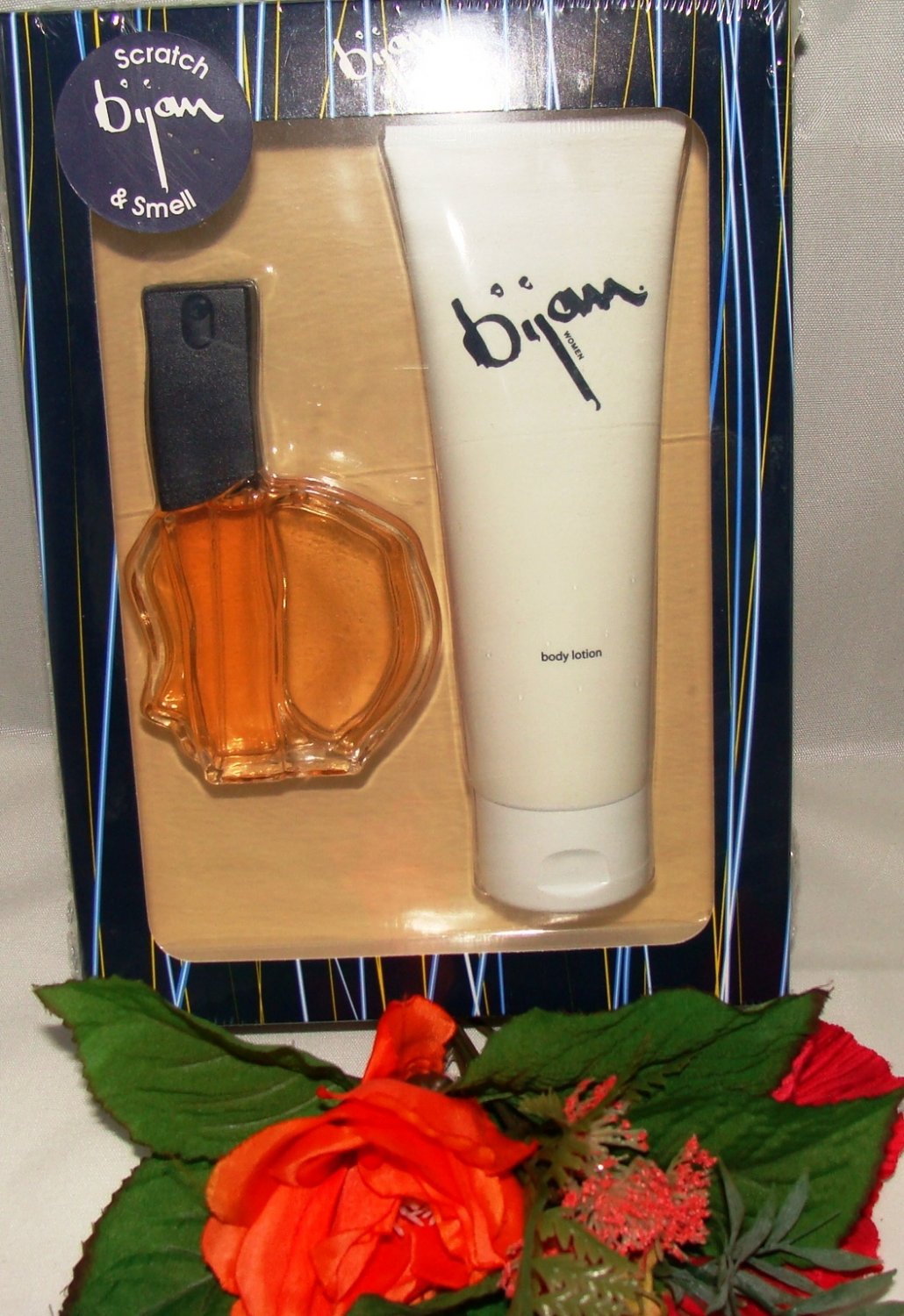 BIJAN WOMEN 2 PC WOMENS 1 OZ PERFUME & BODY GIFT SET BY BIJAN