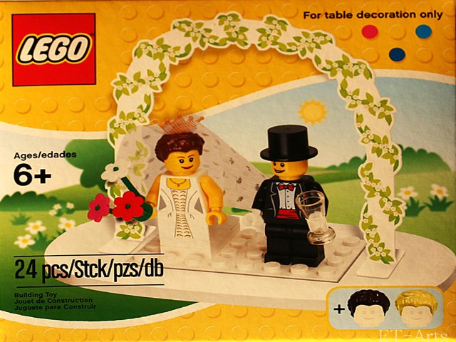 LEGO Bride and Groom Wedding