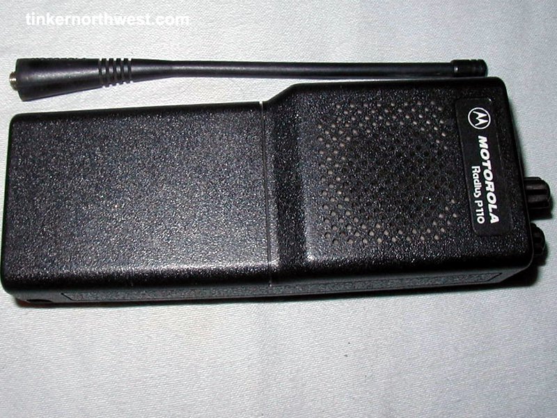 Motorola Radius P110 P24QLC20A2AA UHF Radio 450-470 MHz