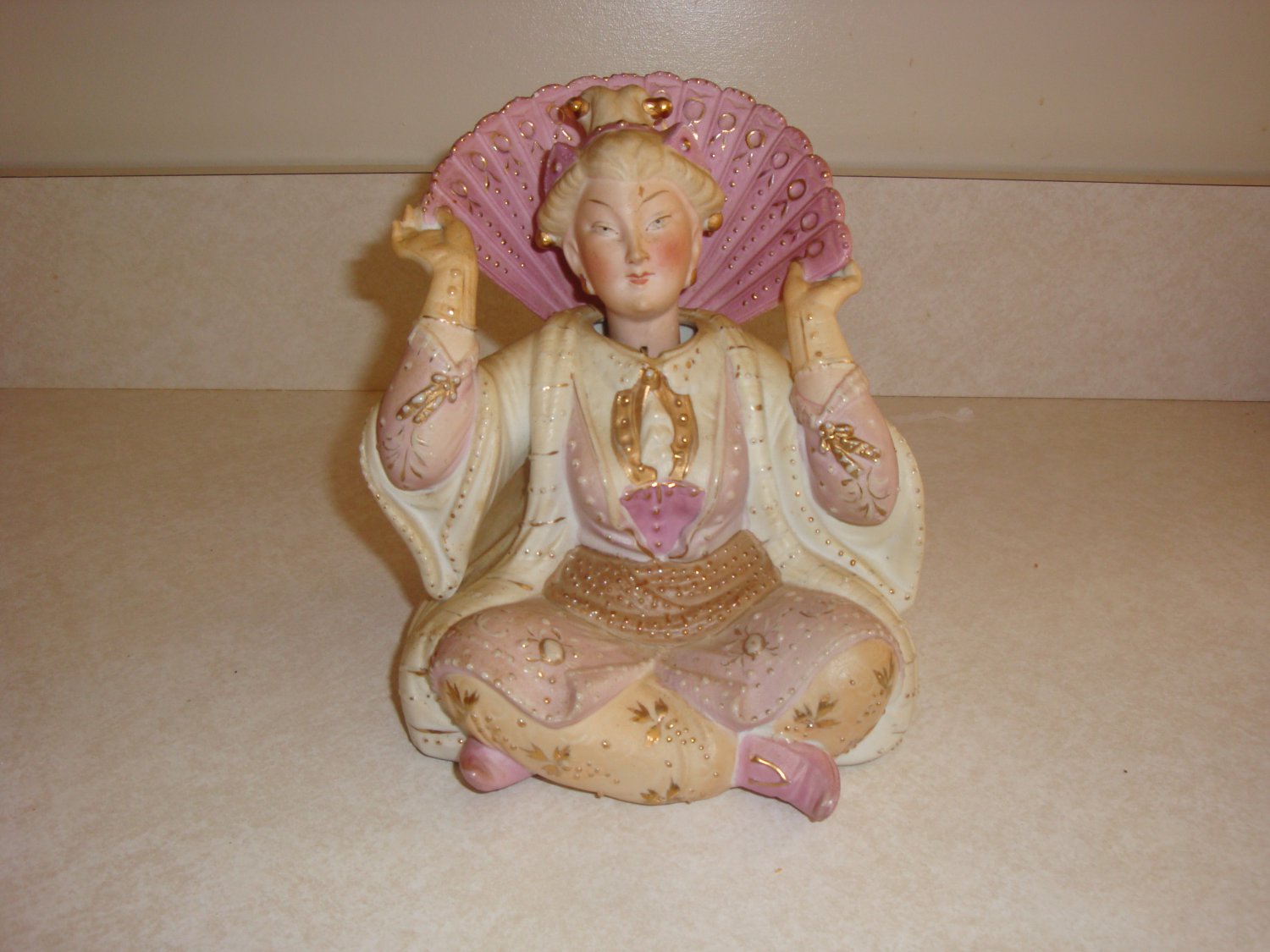 Antique Nodder Asian Woman with a big Fan Bisque Porcelain German