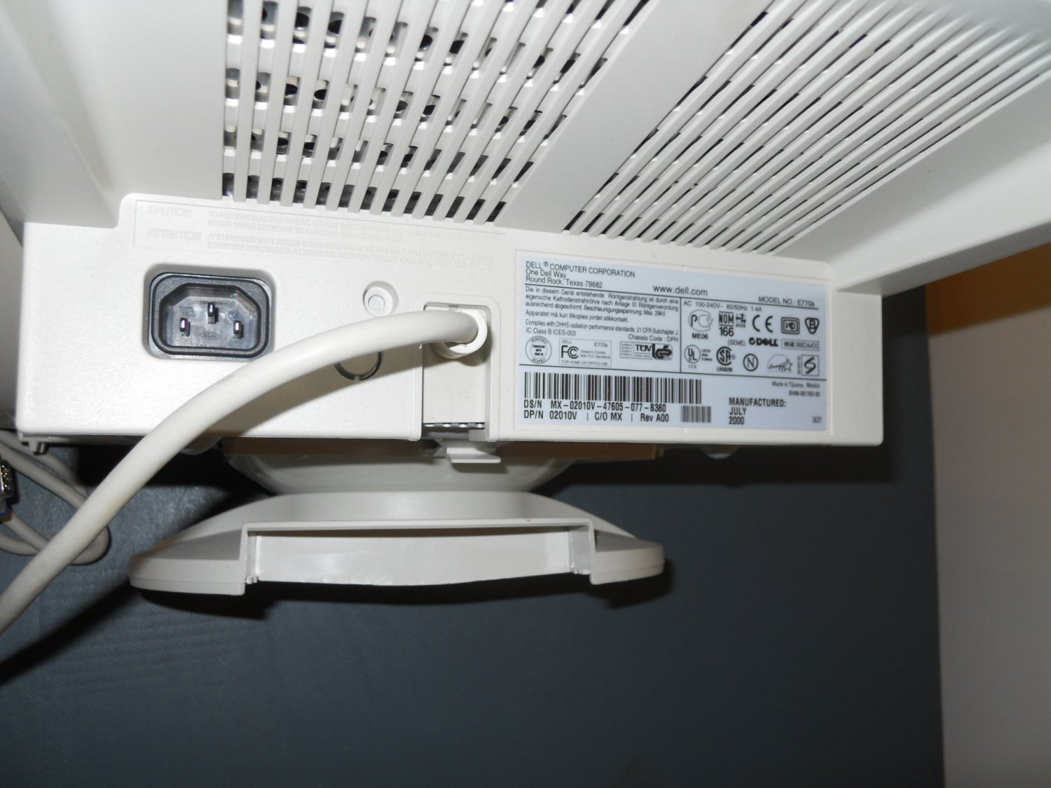 Dell CRT Monitor 17" E770s