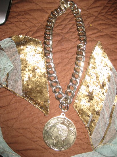 caesars palace medallion gold necklace