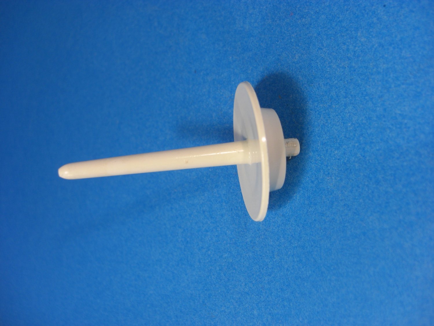 Spool Pin Singer Sewing Machine Touch & Sew Model 630