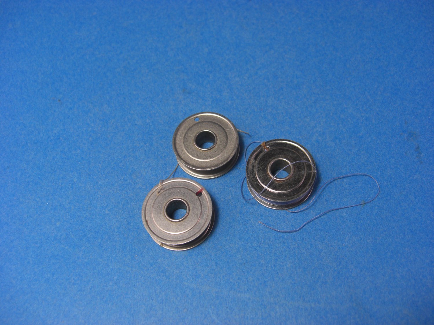 Vintage Singer White Kenmore Sewing Machine One Hole Bobbins #744 Set of 3