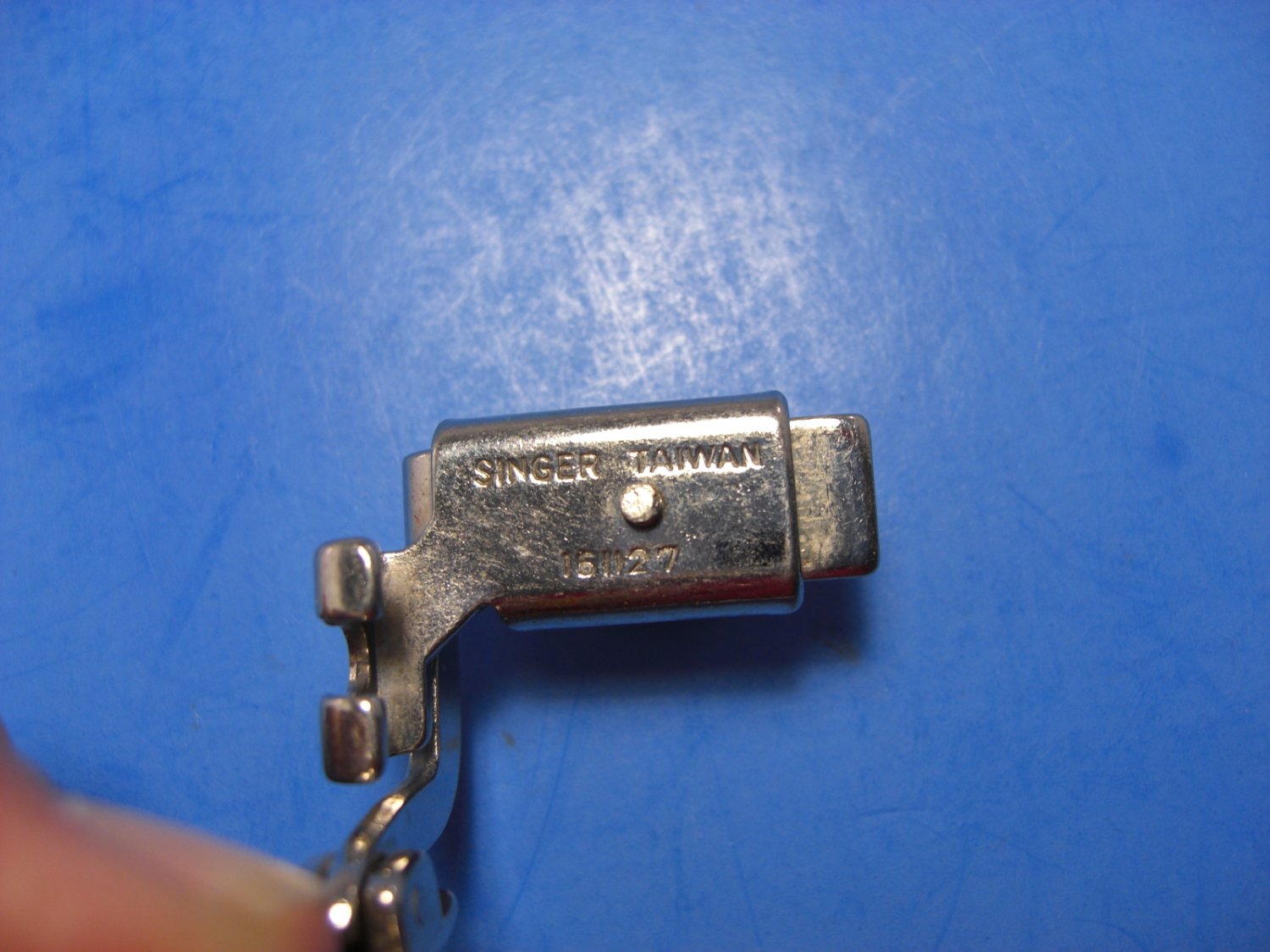 Singer Low Shank Adjustable Zipper Foot Fits Brother, Kenmore, Janome ...