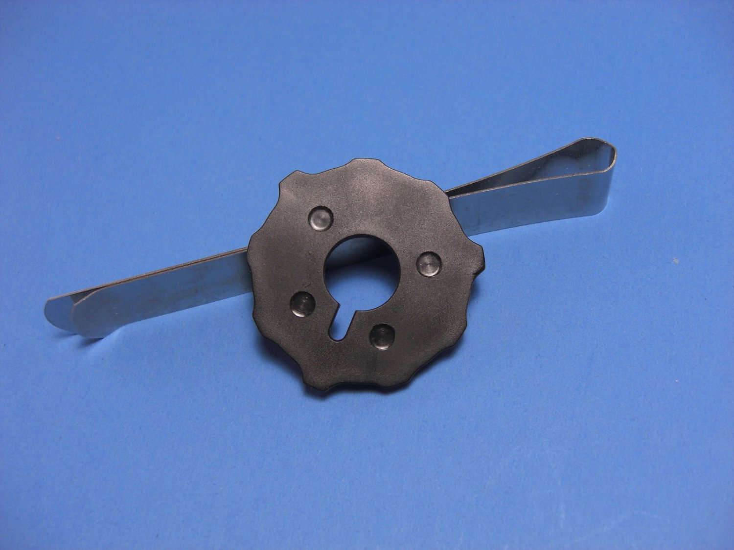 SINGER Flat Cam Fashion Decorative Disc #28