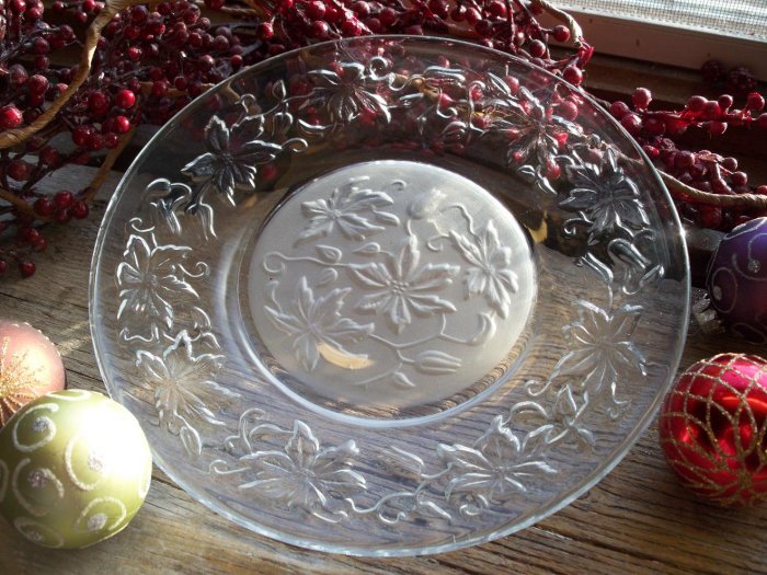 Set of 4 Princess House FANTASIA 8" Crystal Luncheon Plates