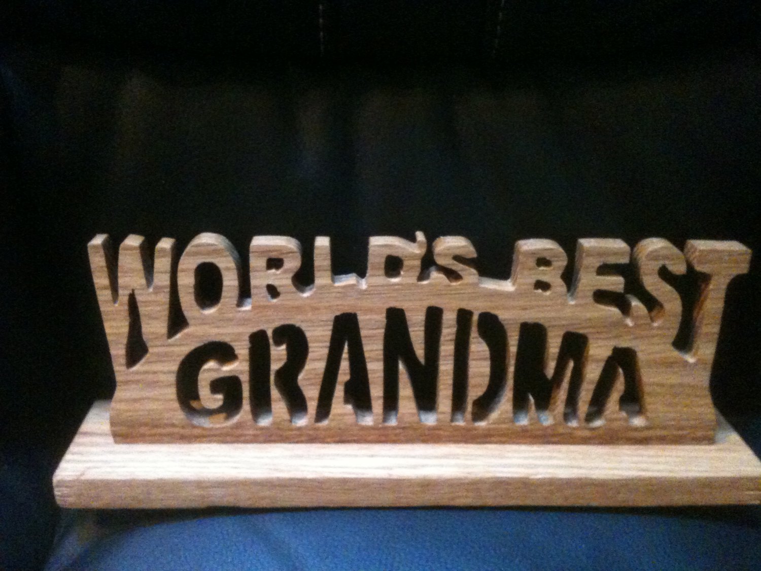 Wooden worlds best grandma sign display