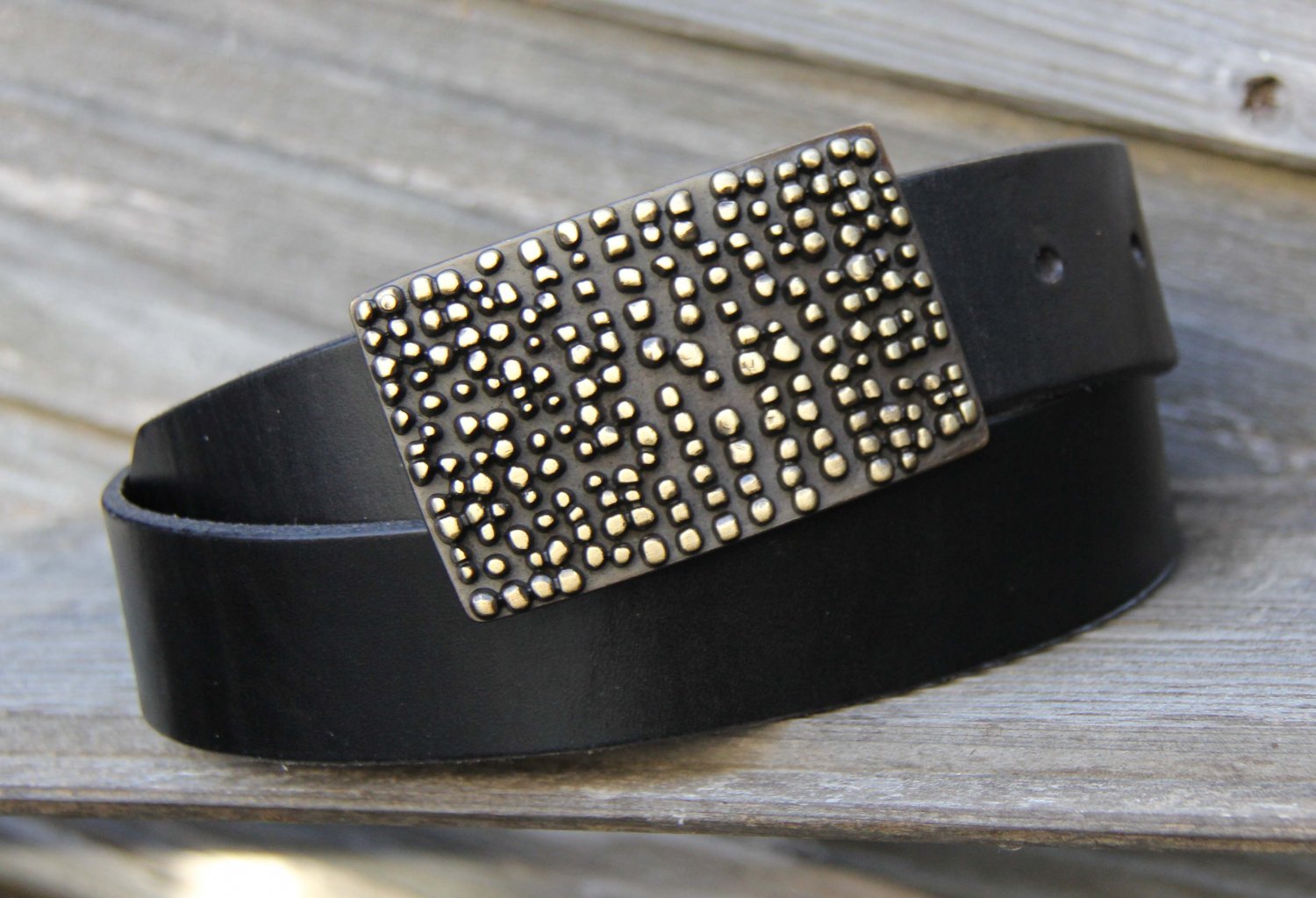Distressed Black Leather Snap On Belt With "Tread" Buckle Size Men's 34 ...