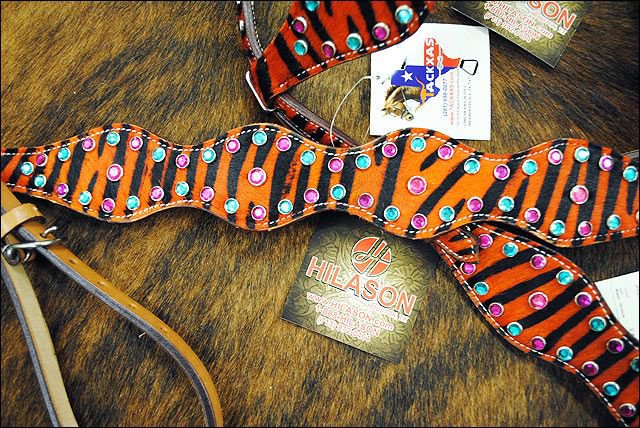 HEADSTALL WESTERN RHINESTONE ZEBRA HAIR ON LEATHER HORSE BREAST COLLAR N0S