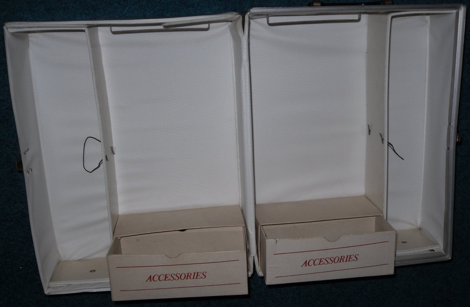 Barbie Doll Case Mod World Trunk 1968 Mattel