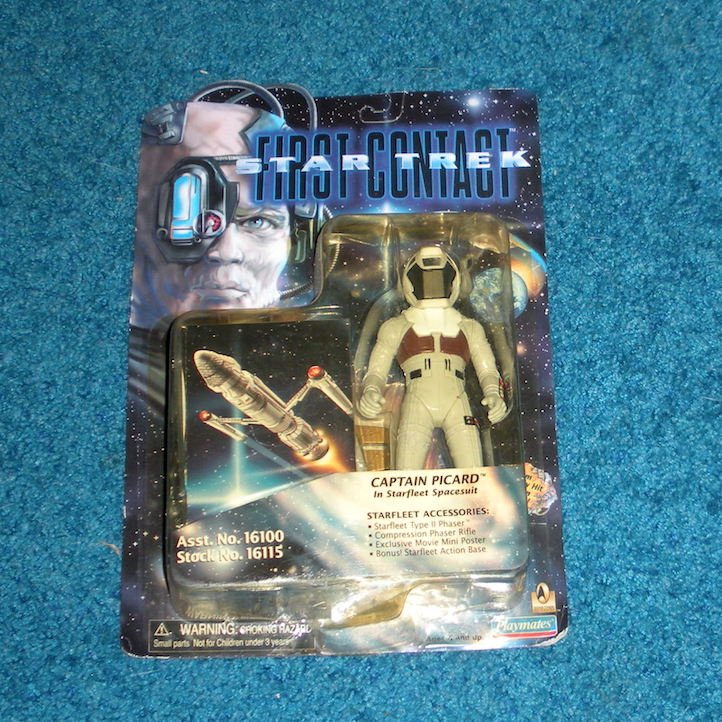 Star Trek First Contact, Captain Picard Action Figure in Spacesuit
