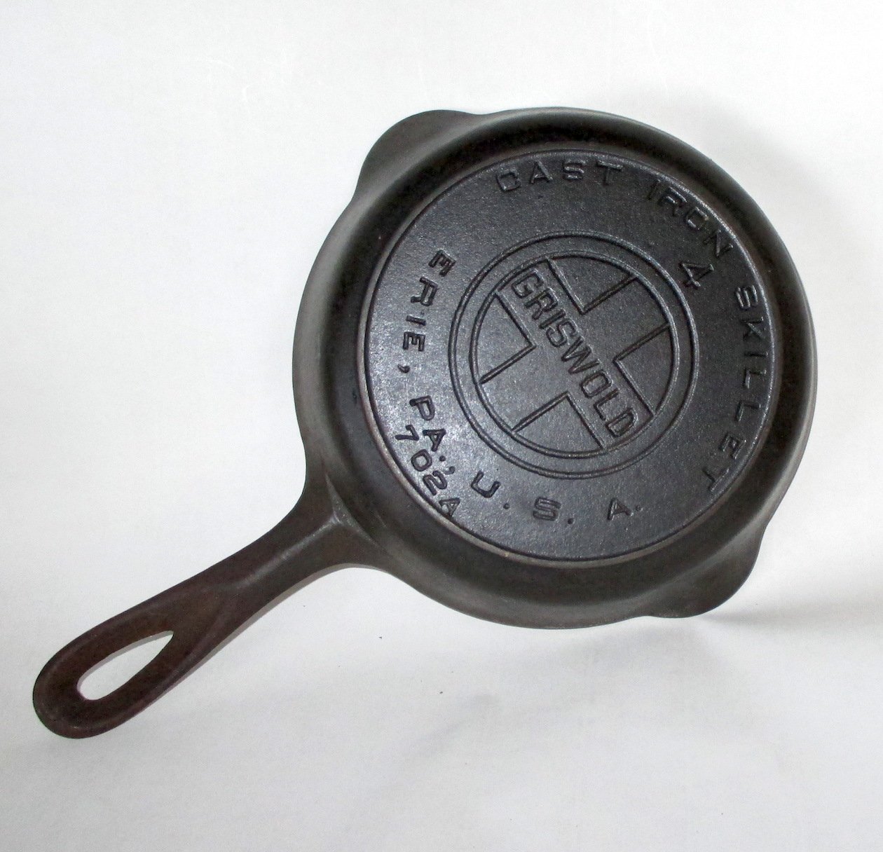 Griswold Cast Iron No 4 Skillet 702A Rim Block Letters
