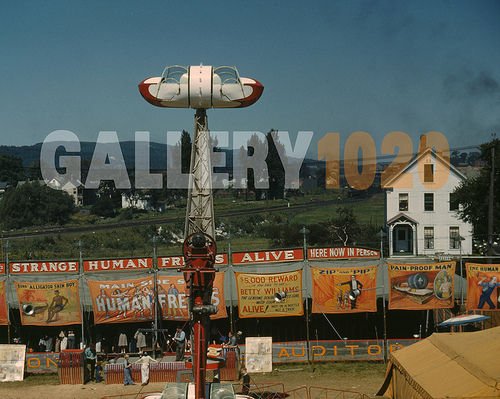 CARNIVAL RIDE FREAK SIDE SHOW PHOTO VINTAGE FAIR 40S HISTROIC VT