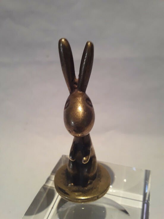 HAGENAUER BRONZE STANDING RABBIT