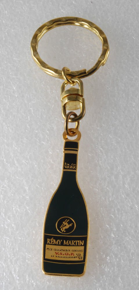 VINTAGE REMY MARTIN CHAMPAGNE COGNAC GOLD PLATED BRASS & ENAMEL KEY ...