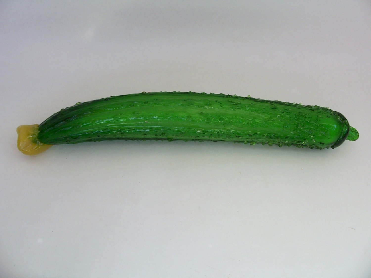 Retro Vegetable Art Glass Cucumber Green Cuke Figural