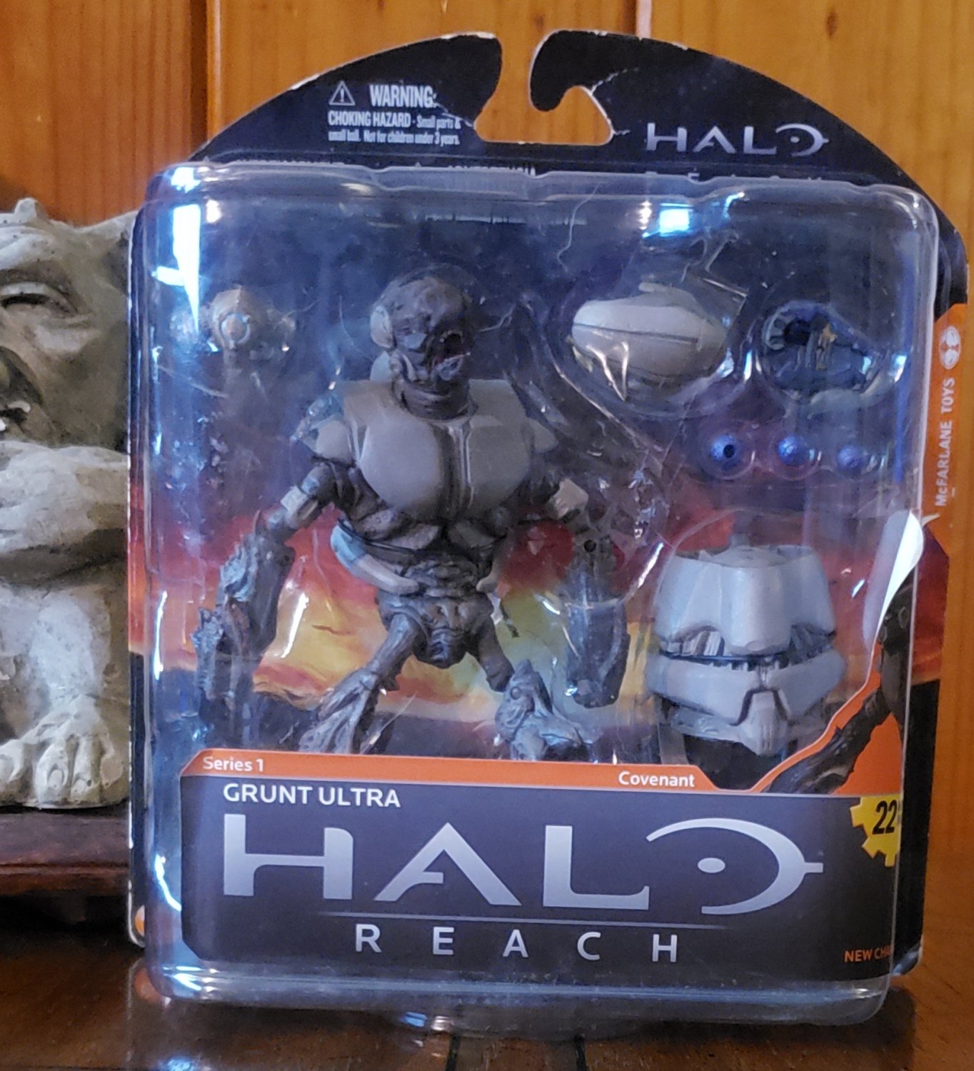 HALO REACH -- SERIES 1 __ GRUNT ULTRA-- BRAND NEW