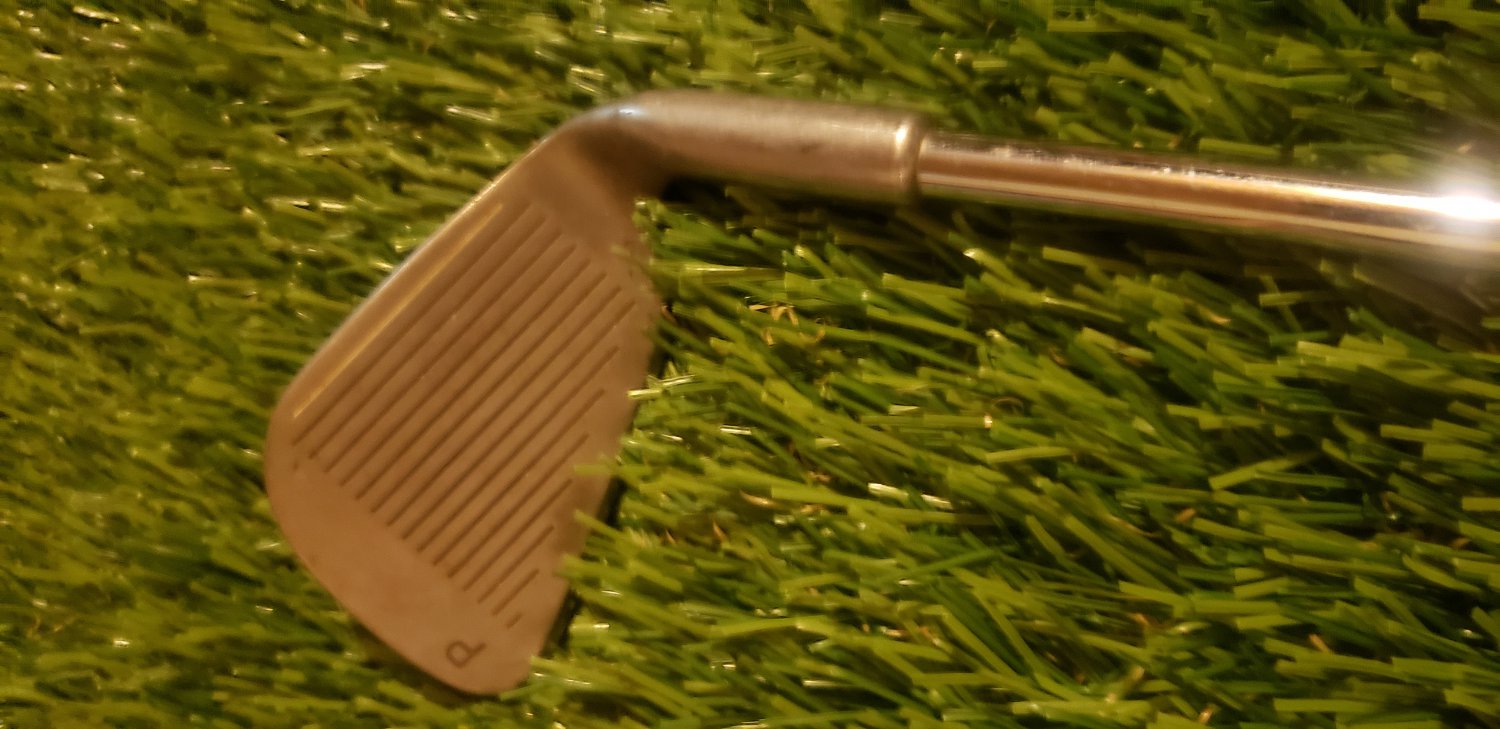 PINSEEKER TPW (MLH-Left handed) Pitching Wedge PW(9/10)