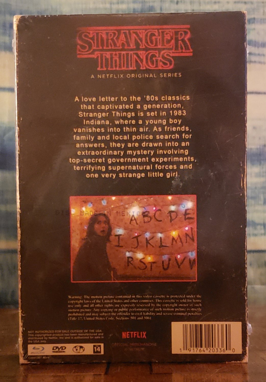 STRANGER THINGS - Season 1 -Collectors Edition BLU-RAY Target Exclusive ...