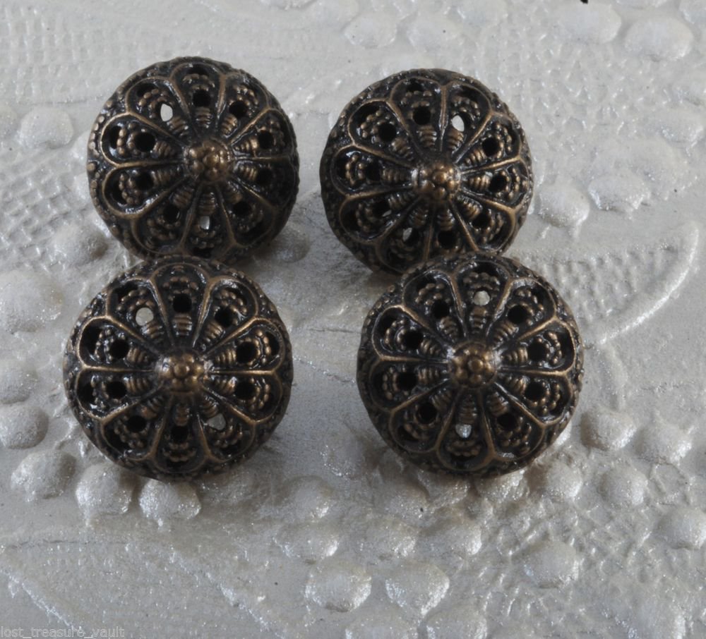 Set of 4 Brass Metal Filligree Acorn Top Design Sewing Buttons 10mm