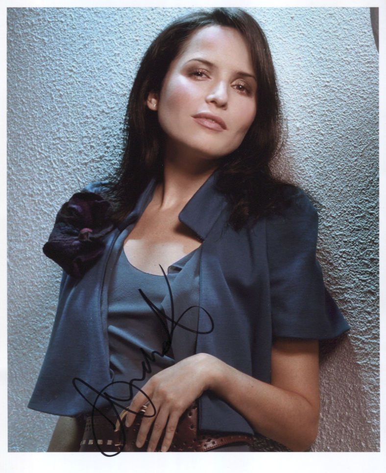 Andrea Corr The Corrs SIGNED Photo + Certificate Of Authentication 100% ...