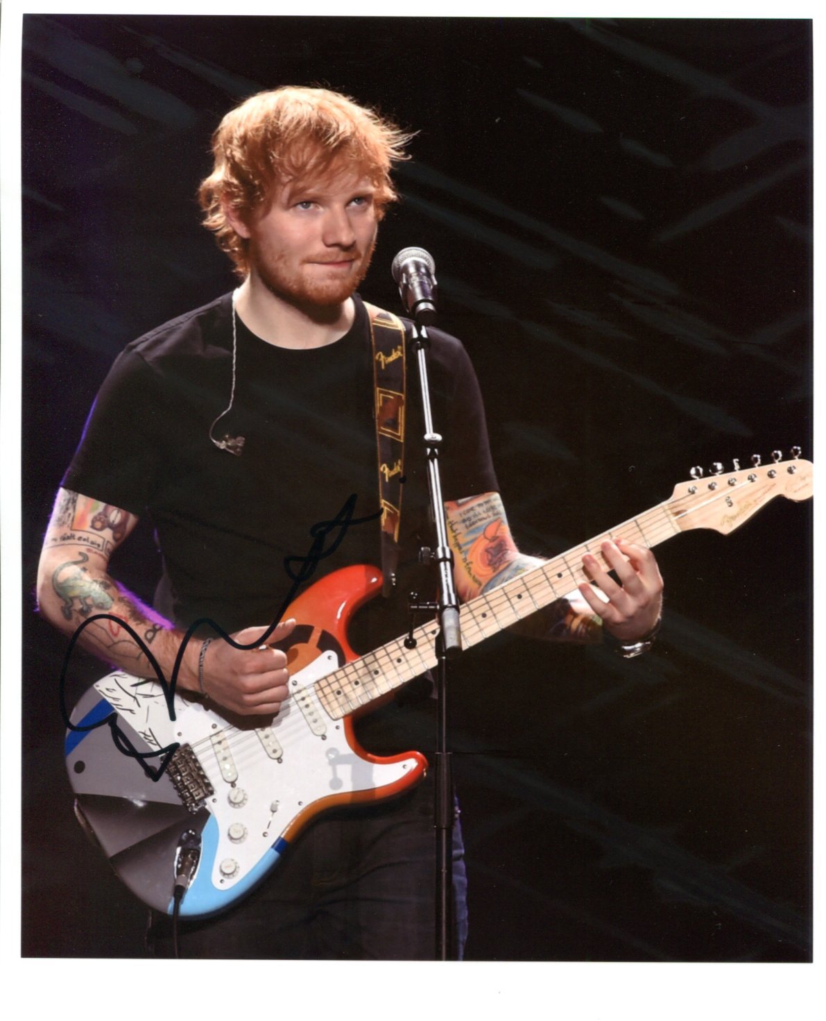 SUPERB ED SHEERAN SIGNED PHOTO + COA!!!