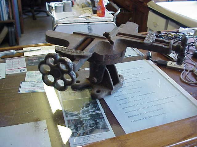 Vintage Stanley #400 Picture Frame Vice,