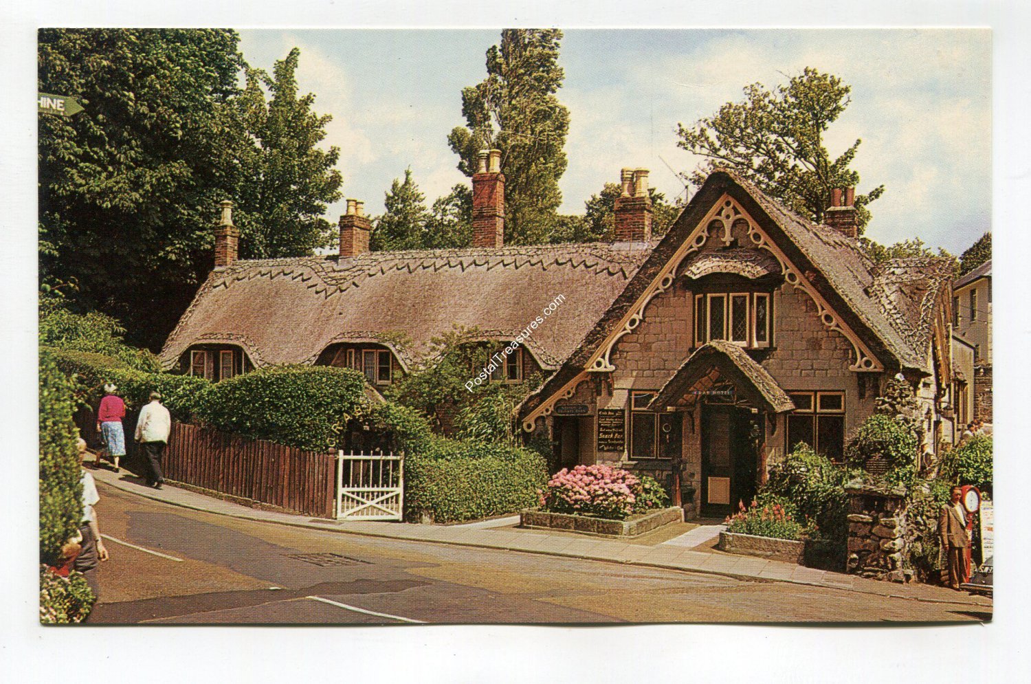 Crab Hotel The Old Village Shanklin Isle of Wight Postcard