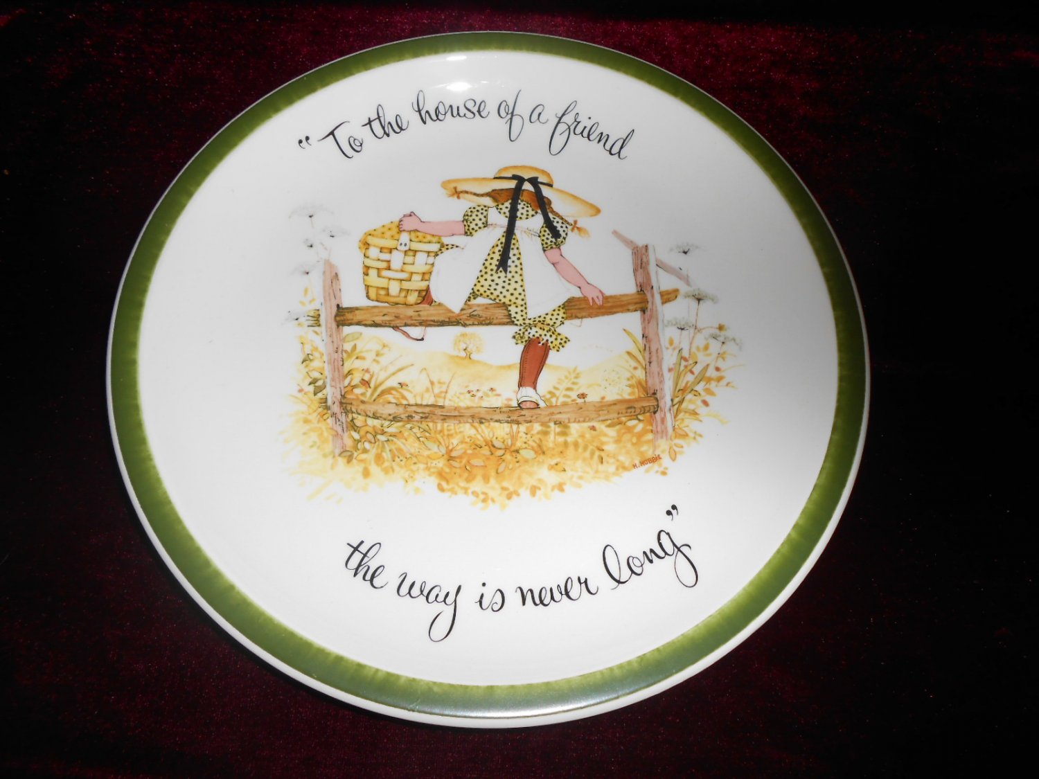 Holly Hobbie Collectors Edition Plate 1972 American Greeting Corp