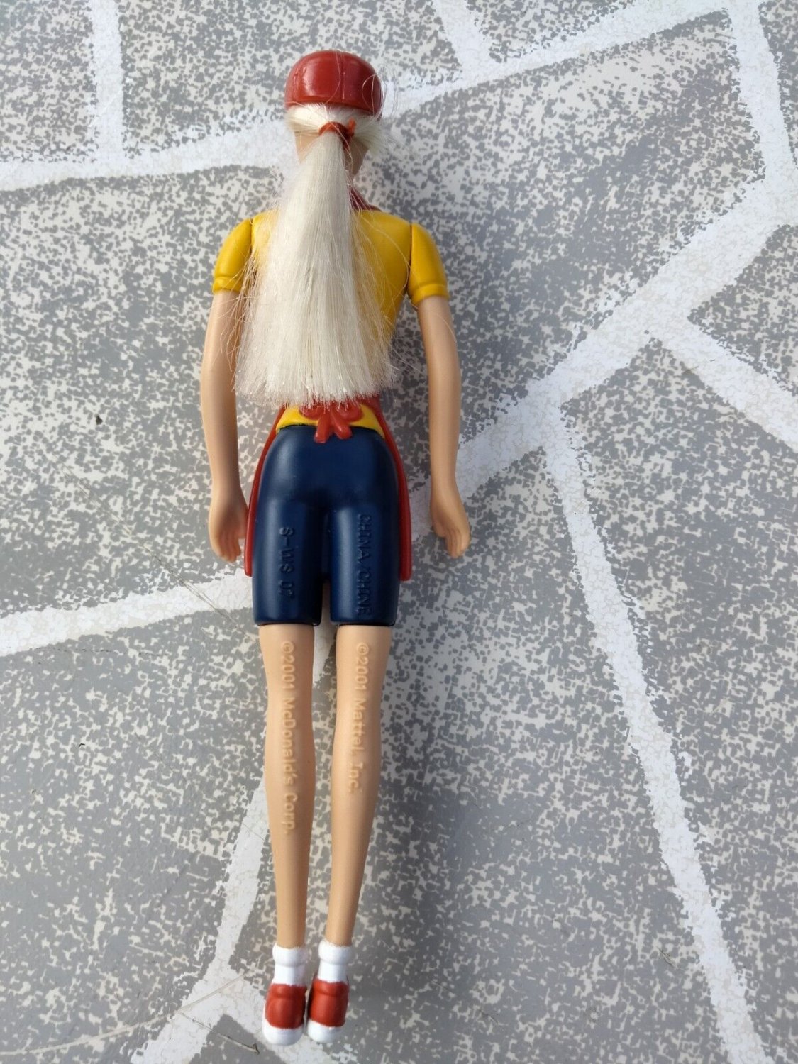 2001 McDonald's Employee Fun Time Barbie Doll Toy 5" Figure Mattel