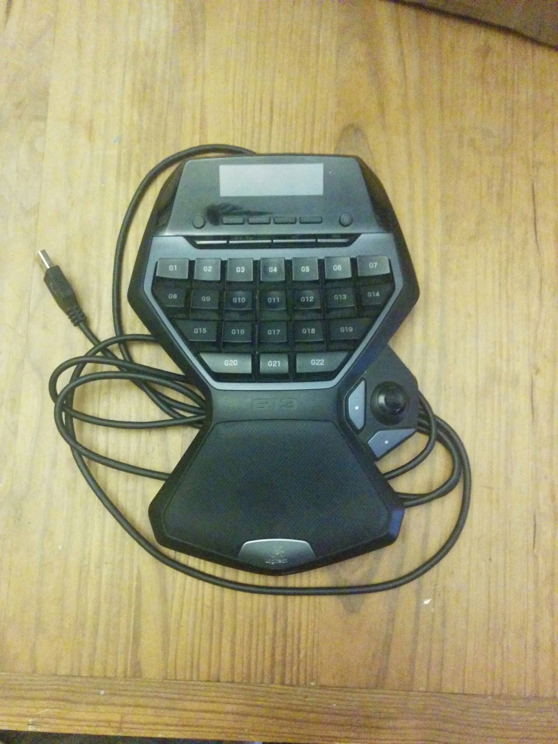 Logitech G13 Advanced Illuminated Gameboard