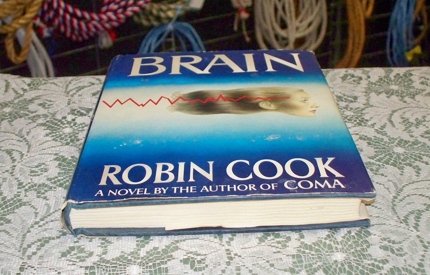 Brain by Robin Cook (E1)