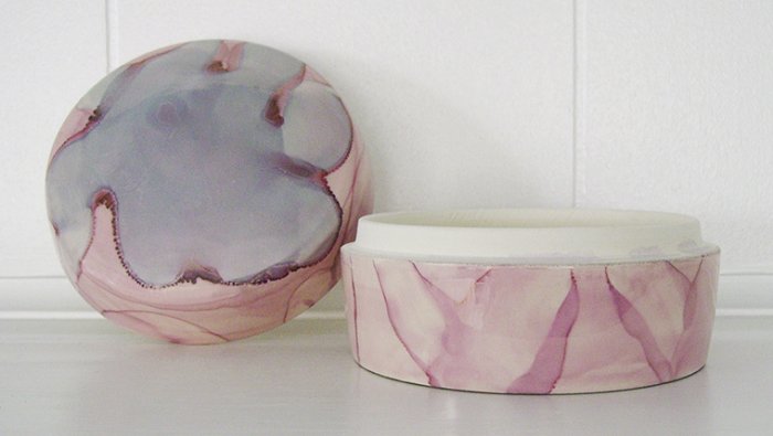 Medium Round Ceramic Container with Lid, Pink