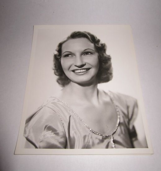 ORIGINAL RUTH ROCK PHOTO / Vintage Magic Ephemera