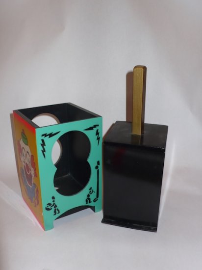 VINTAGE MAK MAGIC BALLOON BUSTER / Vintage Magic Trick