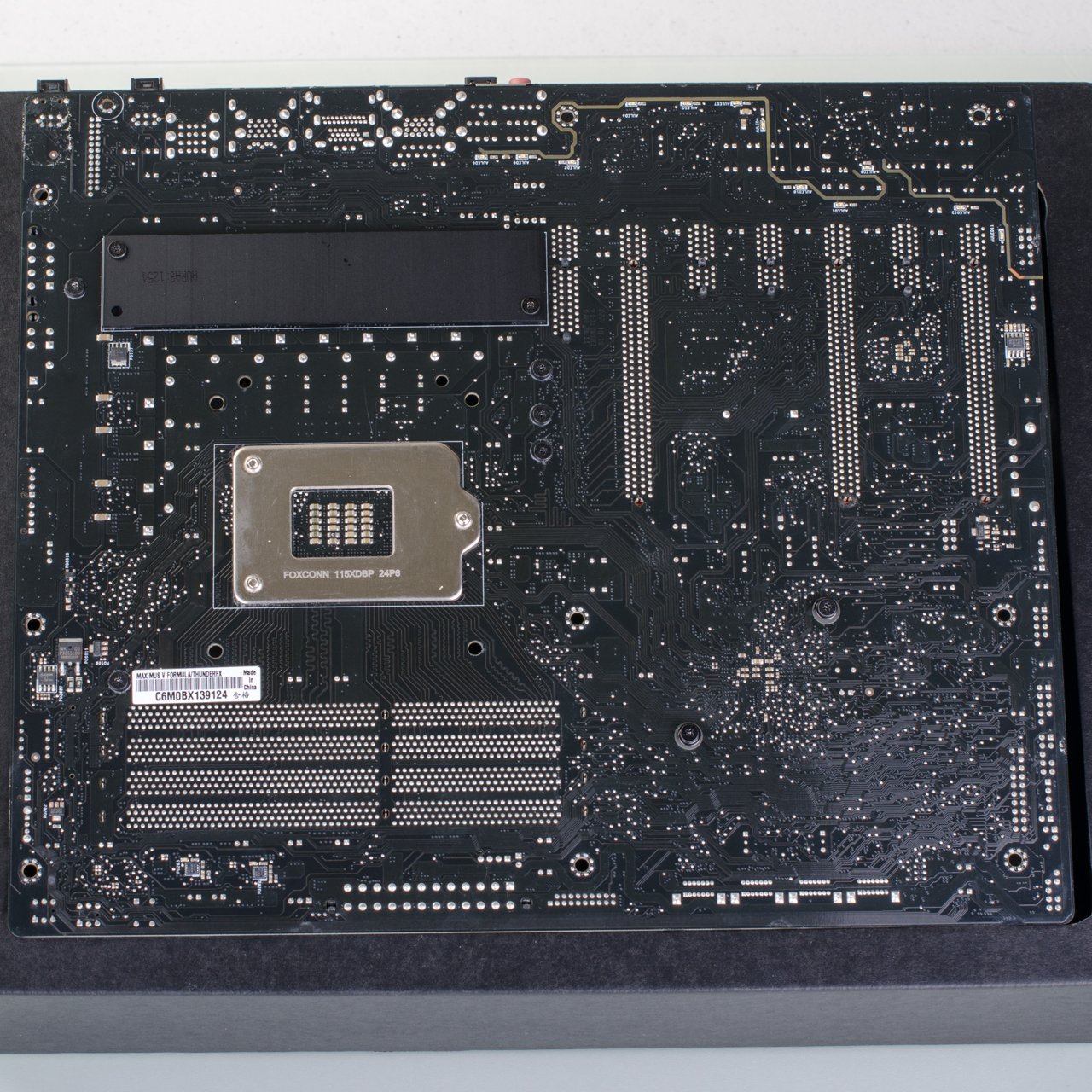 ASUS Maximus V FORMULA/THUNDERFX LGA 1155 Intel Z77 HDMI SATA 6Gb/s USB ...