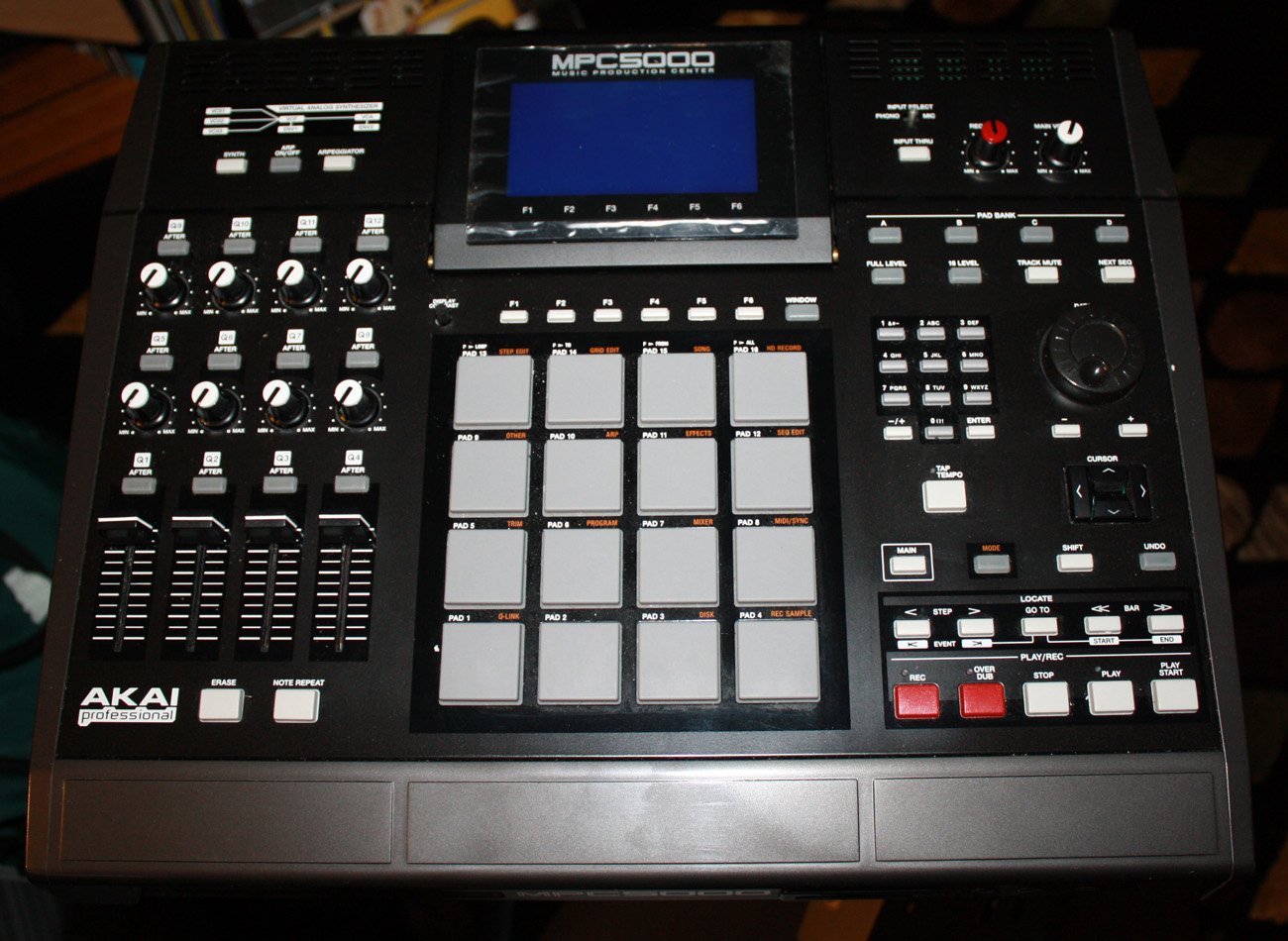 Akai MPC 5000 - Excellent Condition