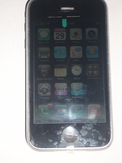 Unlocked Apple iPhone 3G 8GB Black with new screen (Jailbroken with ...