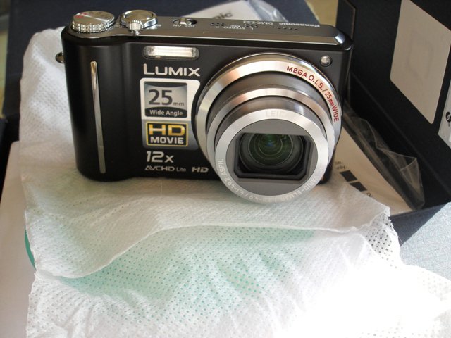 Panasonic Lumix DMC-ZS3 10.1 MP HD Digital Camera - Free Shipping!